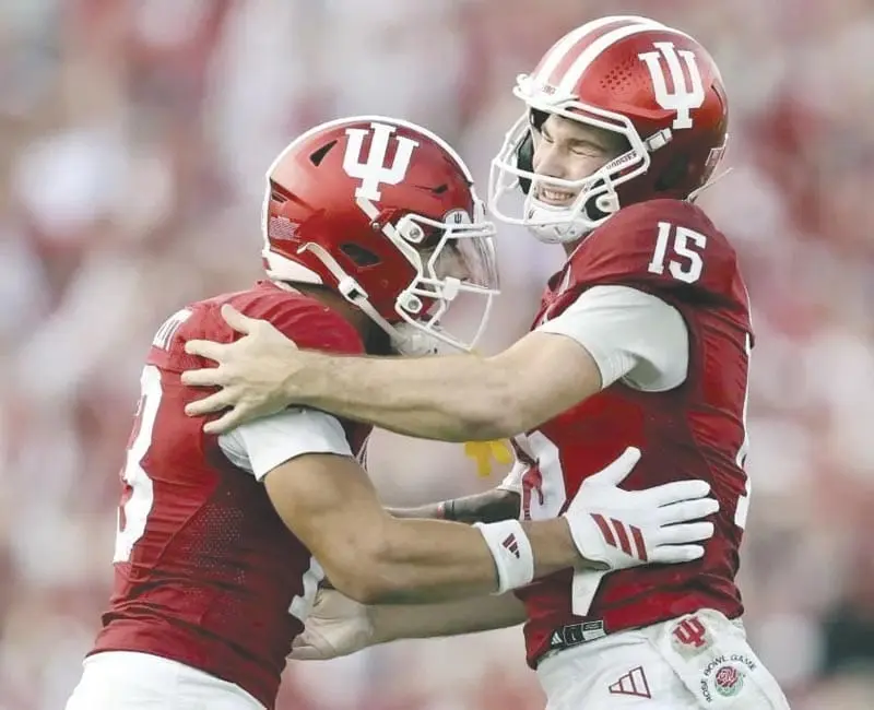 Indiana Hoosiers se Corona en el Rose Bowl y Avanza a Semifinales del CFP