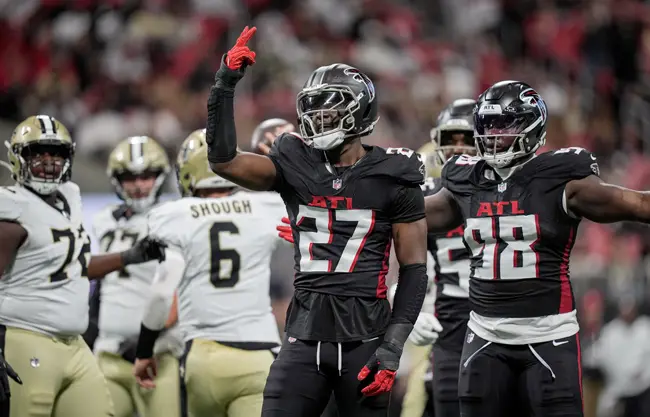 Falcons dan pase a Playoffs a Panthers tras vencer a Saints