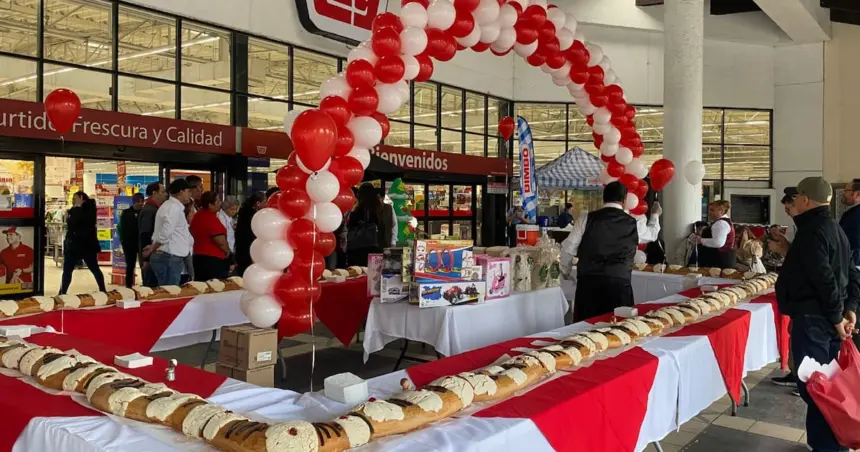Casa Ley celebra el Día de Reyes con una monumental rosca para familias ...