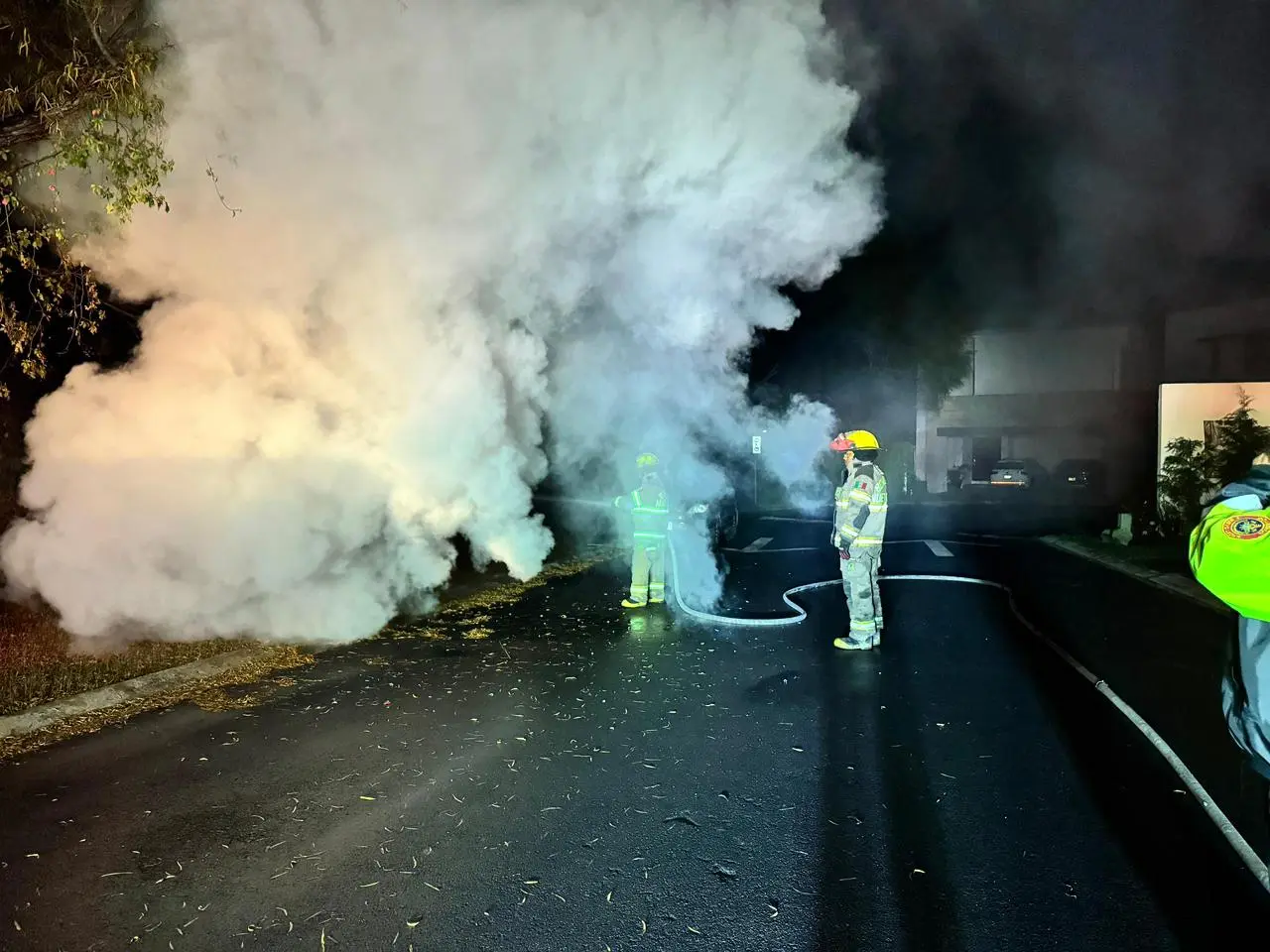 Incendios en Monterrey: tres siniestros sin lesiones en madrugada