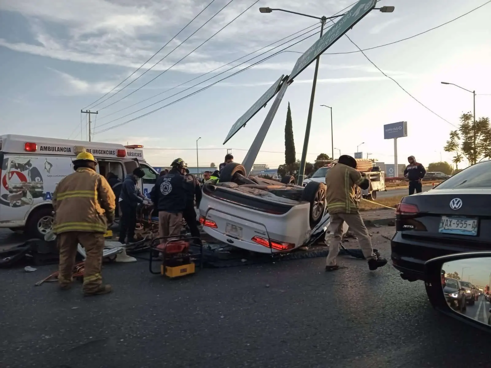 Accidente en carretera 57 deja dos muertos en San Luis Potosí