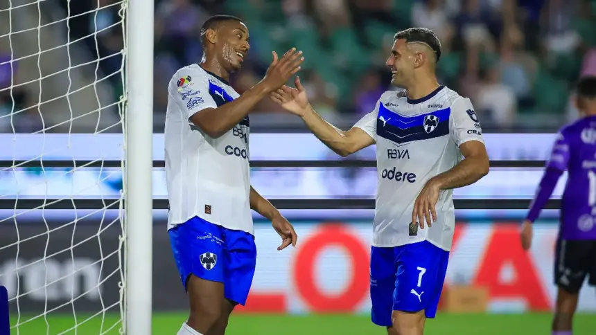 Rayados de Monterrey aplasta a Mazatlán en jornada del torneo