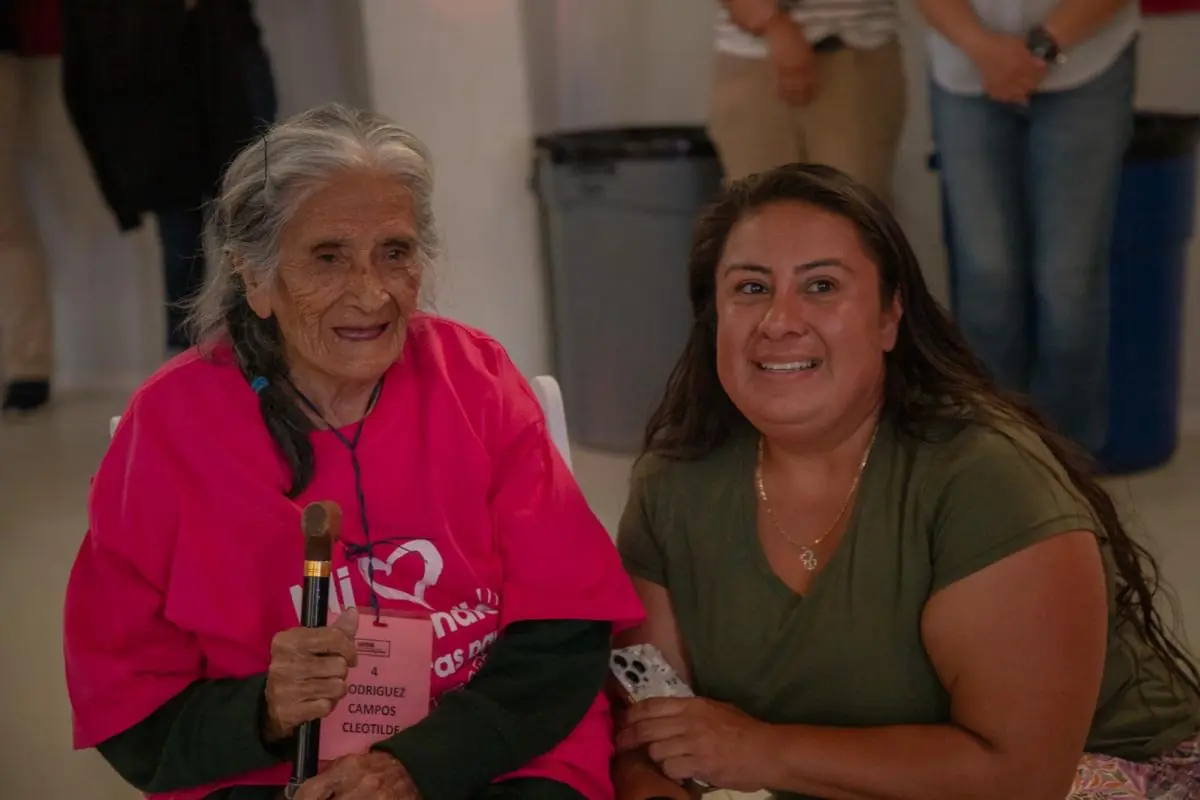 A sus 101 años, Cleotilde Rodríguez se reencuentra con su familia