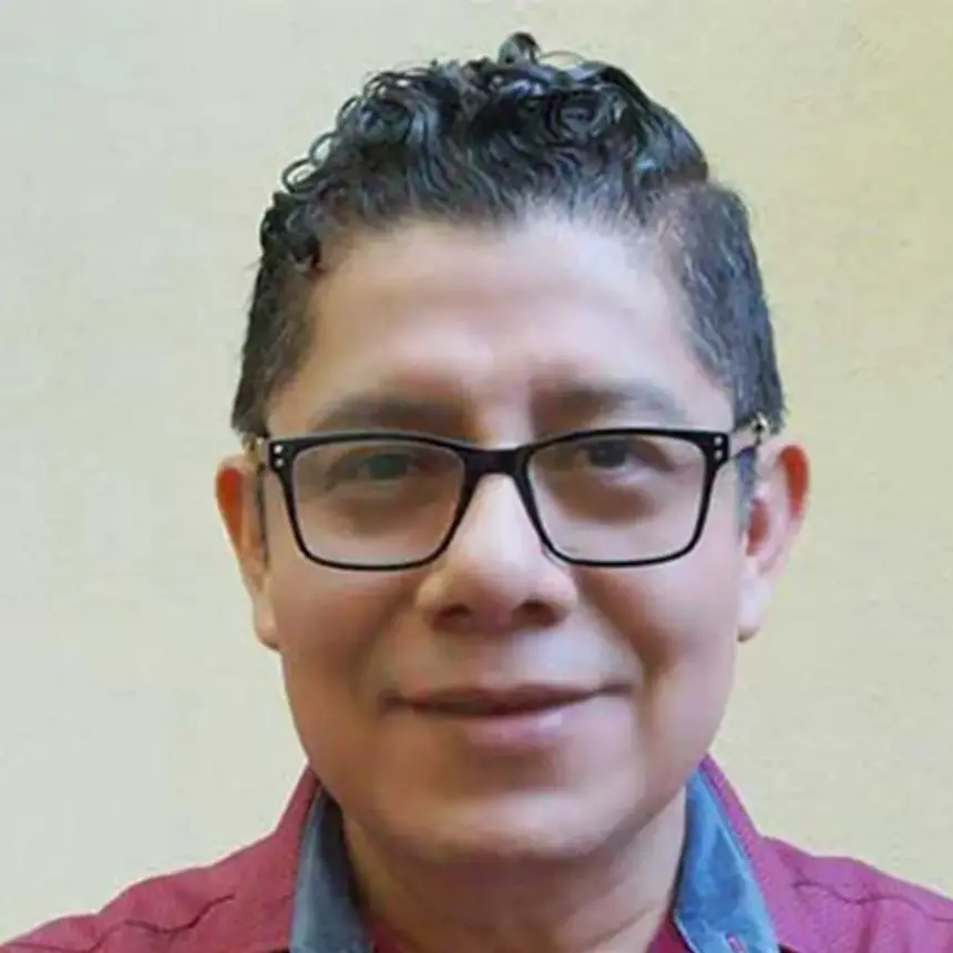 Cátedra Azril Bacal Roij: Un Homenaje a la Paz y el Conocimiento